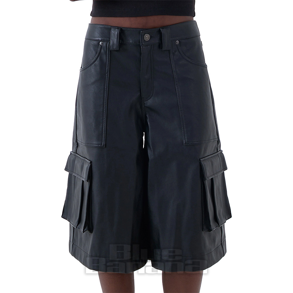 The Ragged Priest Jolt Jorts (Schwarz) | Blue Banana